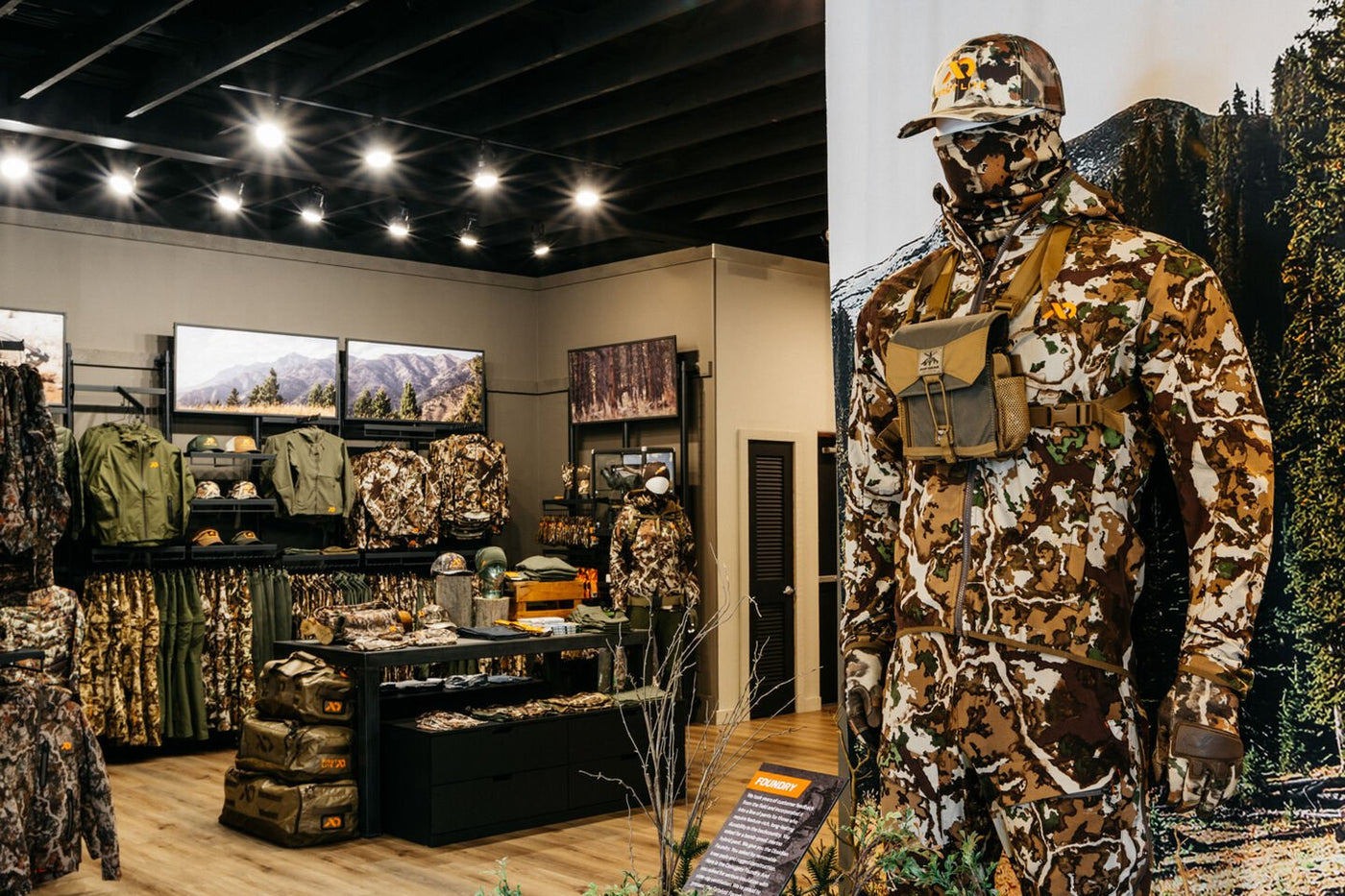 Flagship Store